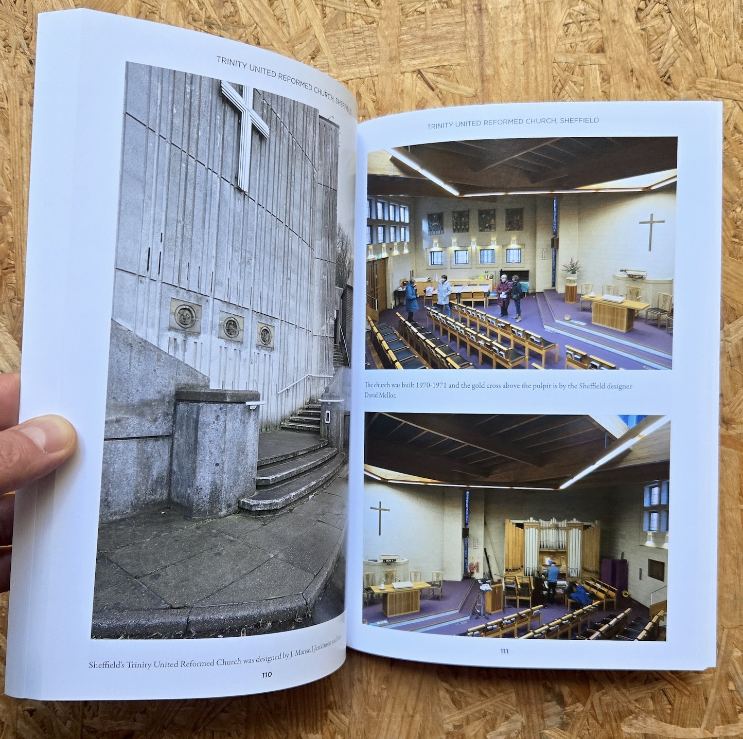 Churches of England – Colin Pitt – 9781739845087 – PiXZ Books