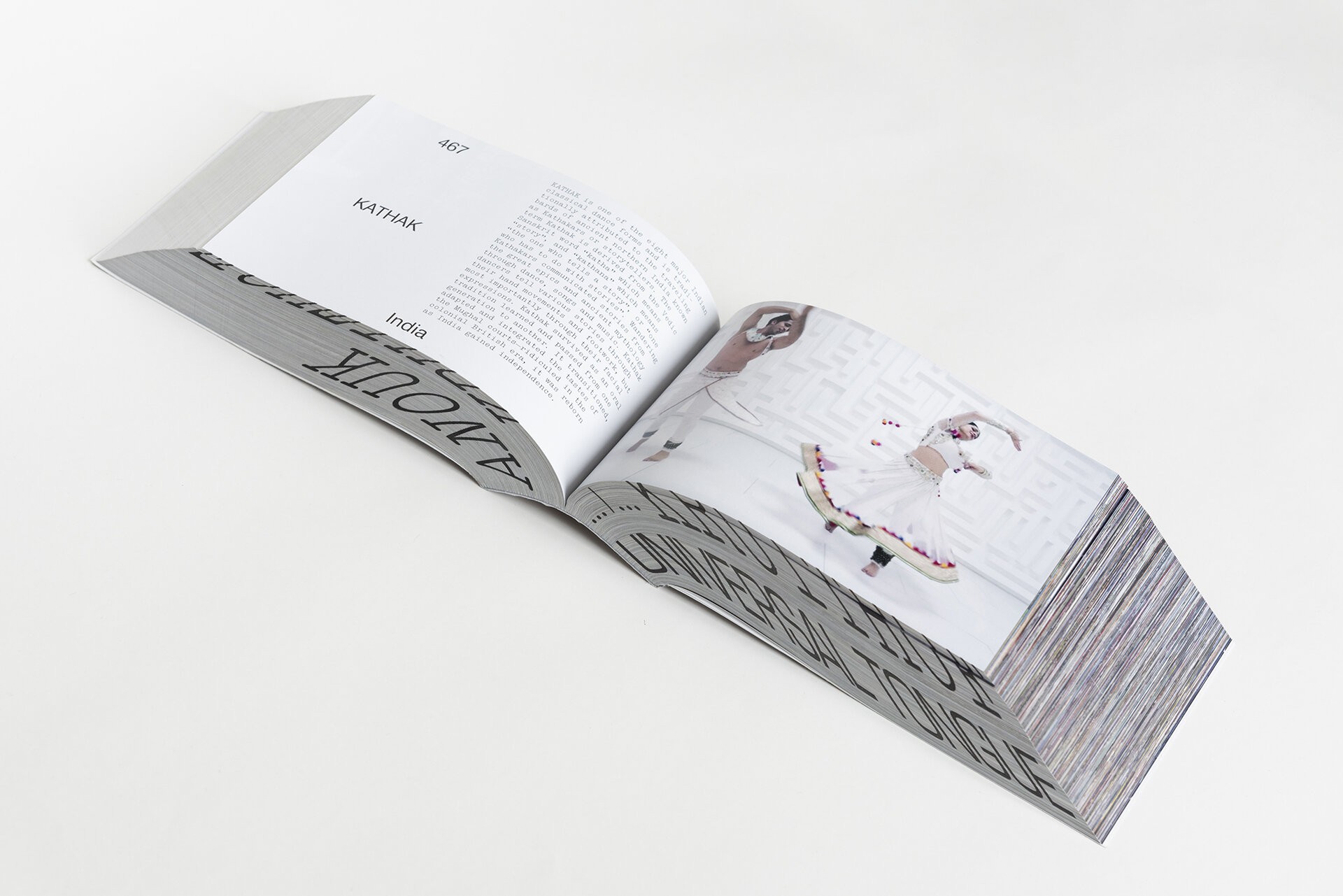 UNIVERSAL TONGUE (second edition) - Anouk Kruithof - 9789493146686