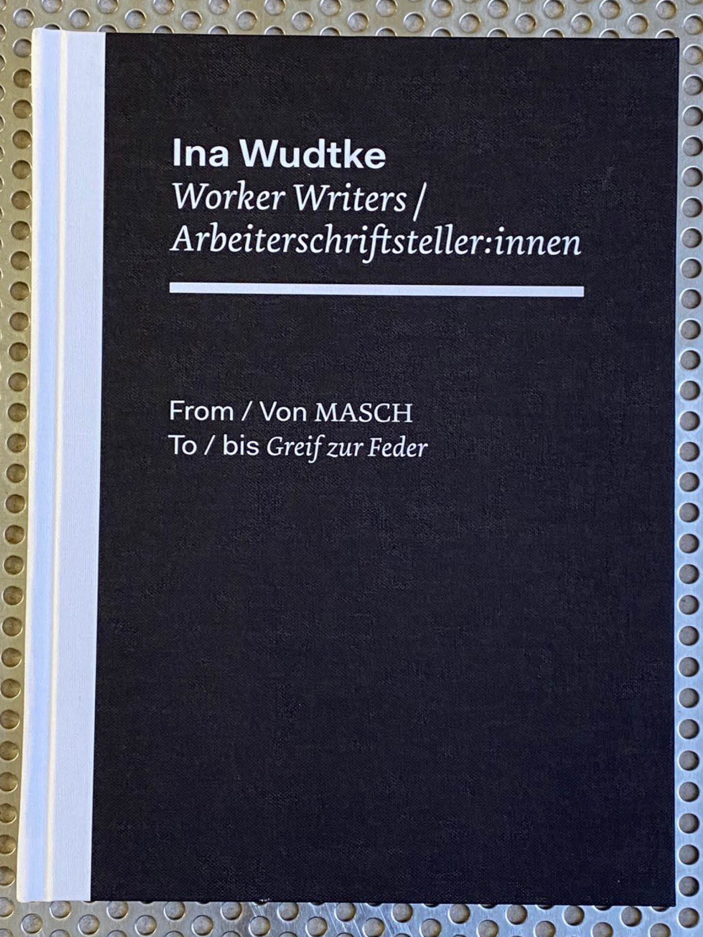 MOTTO DISTRIBUTION » Motto Books